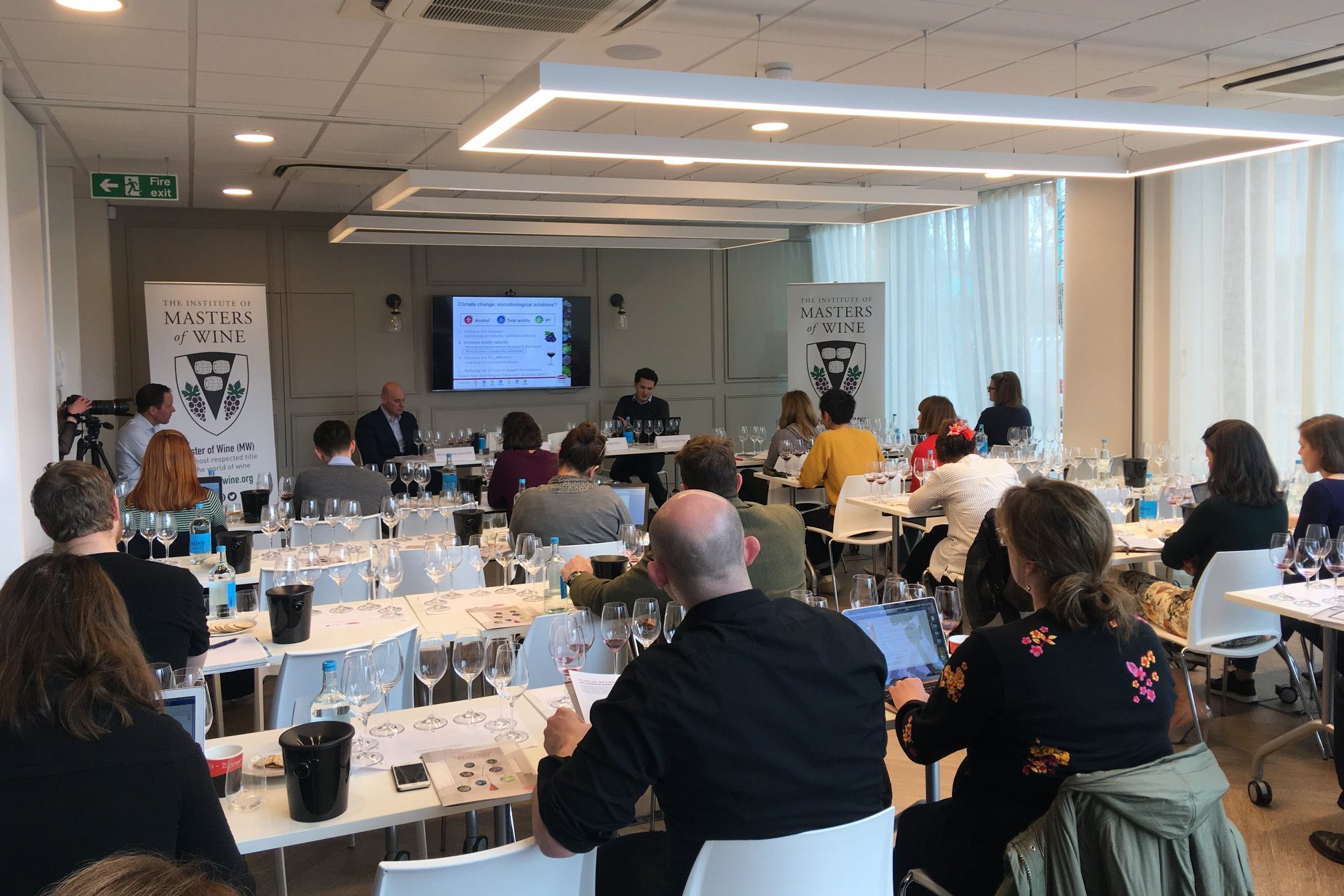 Sixteen new Masters of Wine announced – The Real Review