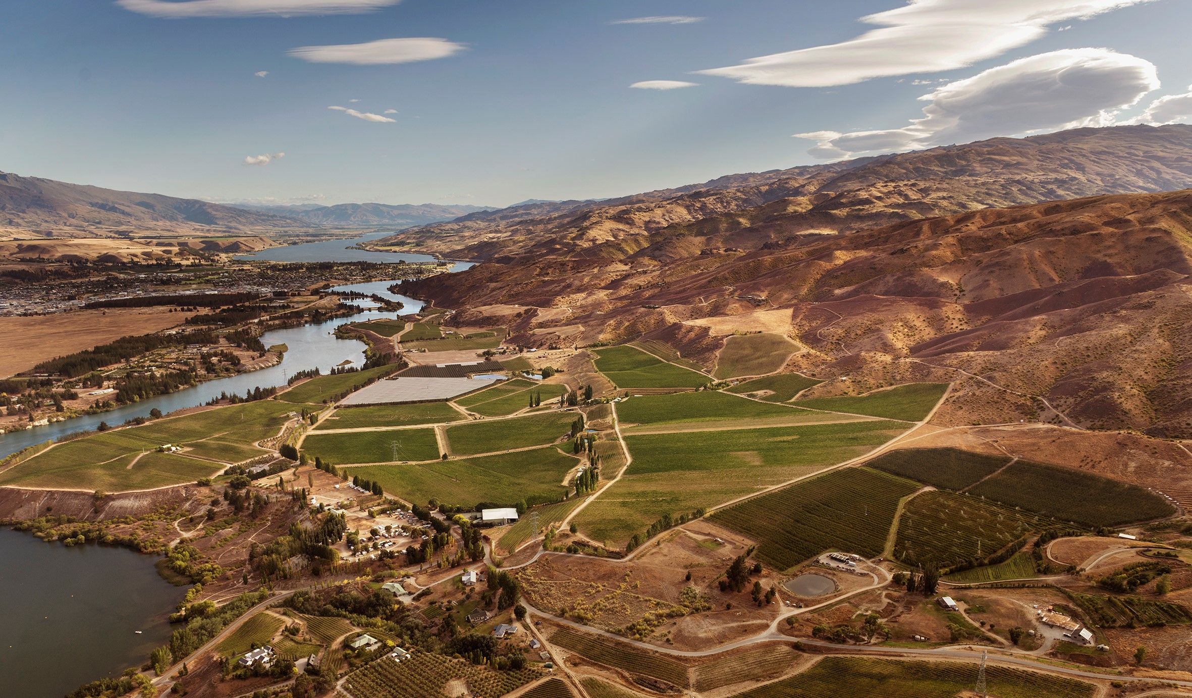Top Wineries of New Zealand 2022:Akarua – The Real Review