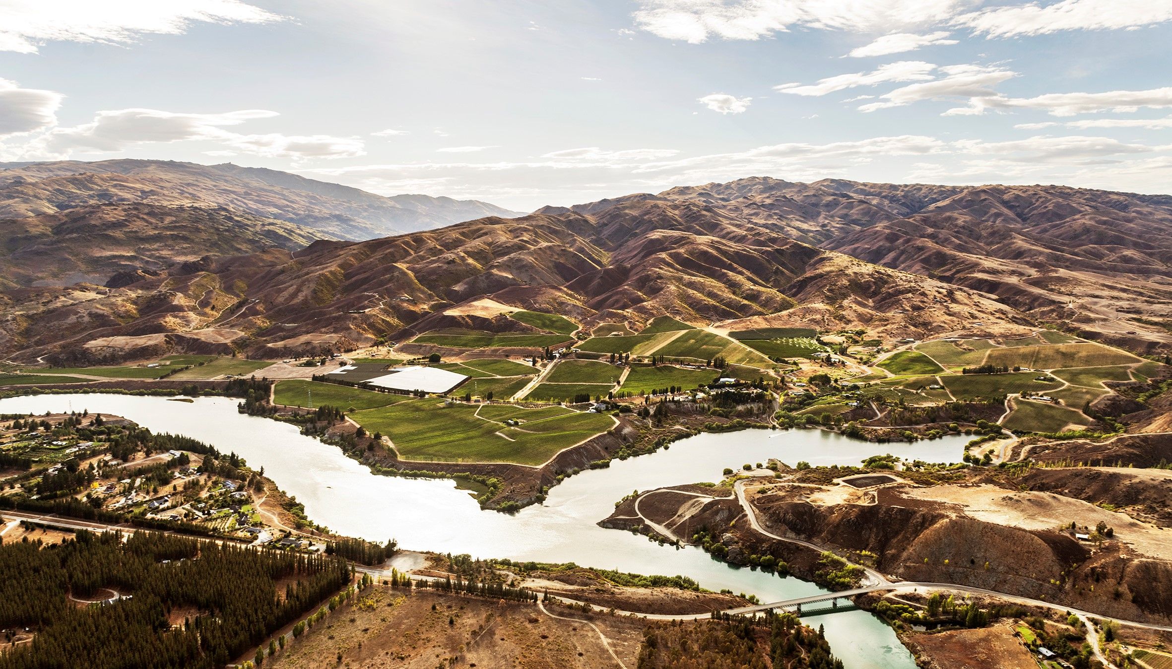 Top Wineries of New Zealand 2022:Akarua – The Real Review