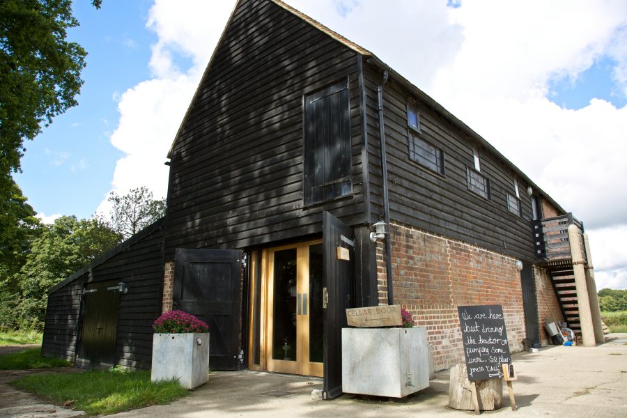 Oxney Organic Estate’s sparkling start – The Real Review