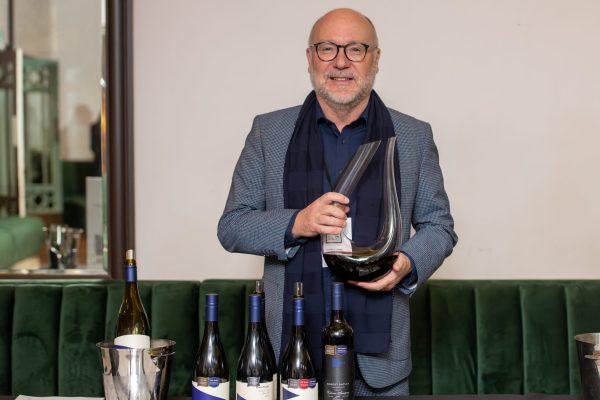 Darren Jahn, Robert Oatley – The Real Review