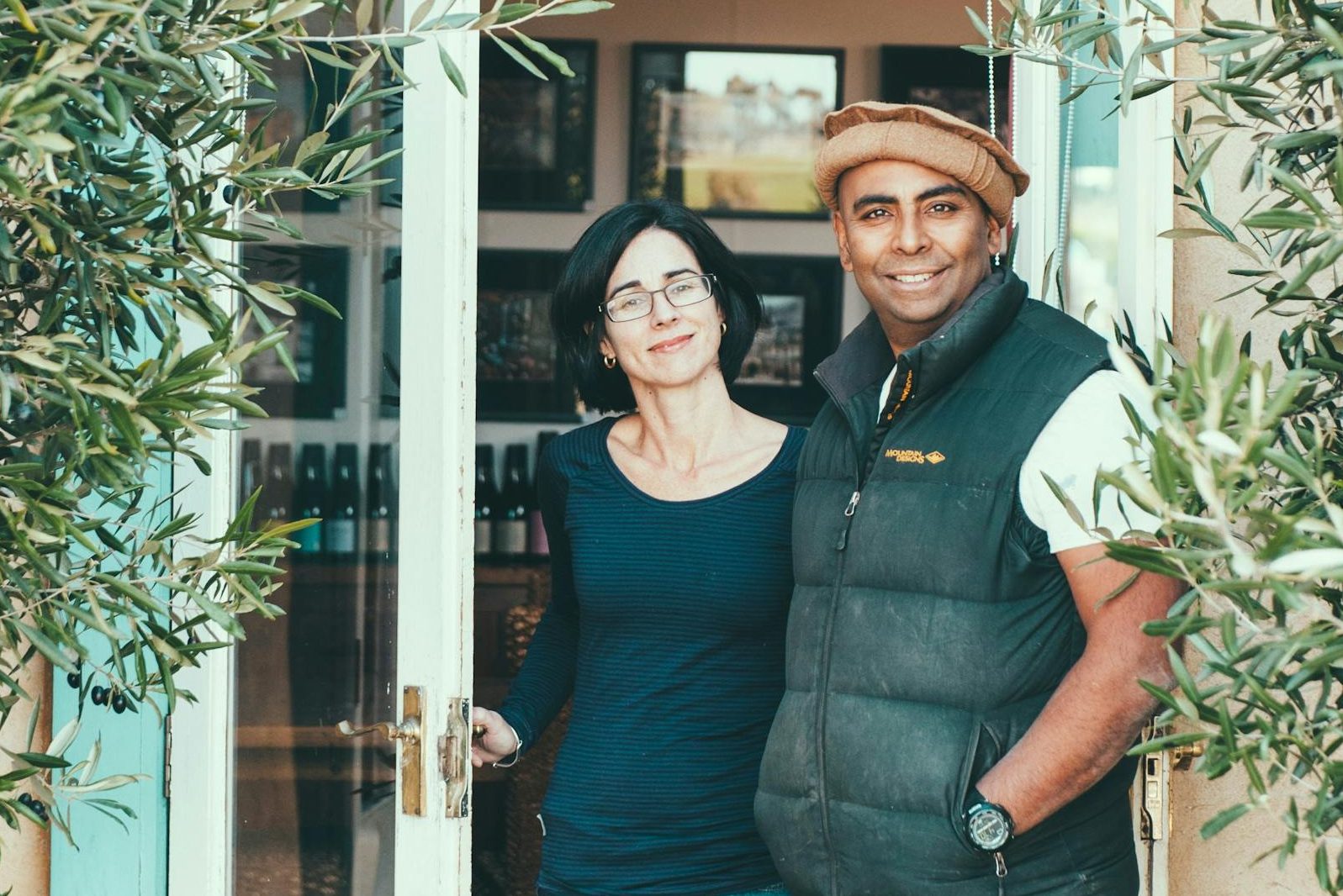 Ray Nadeson and Maree Collis doing things their way – The Real Review